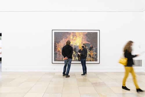 Marcel Odenbach. Es brennt